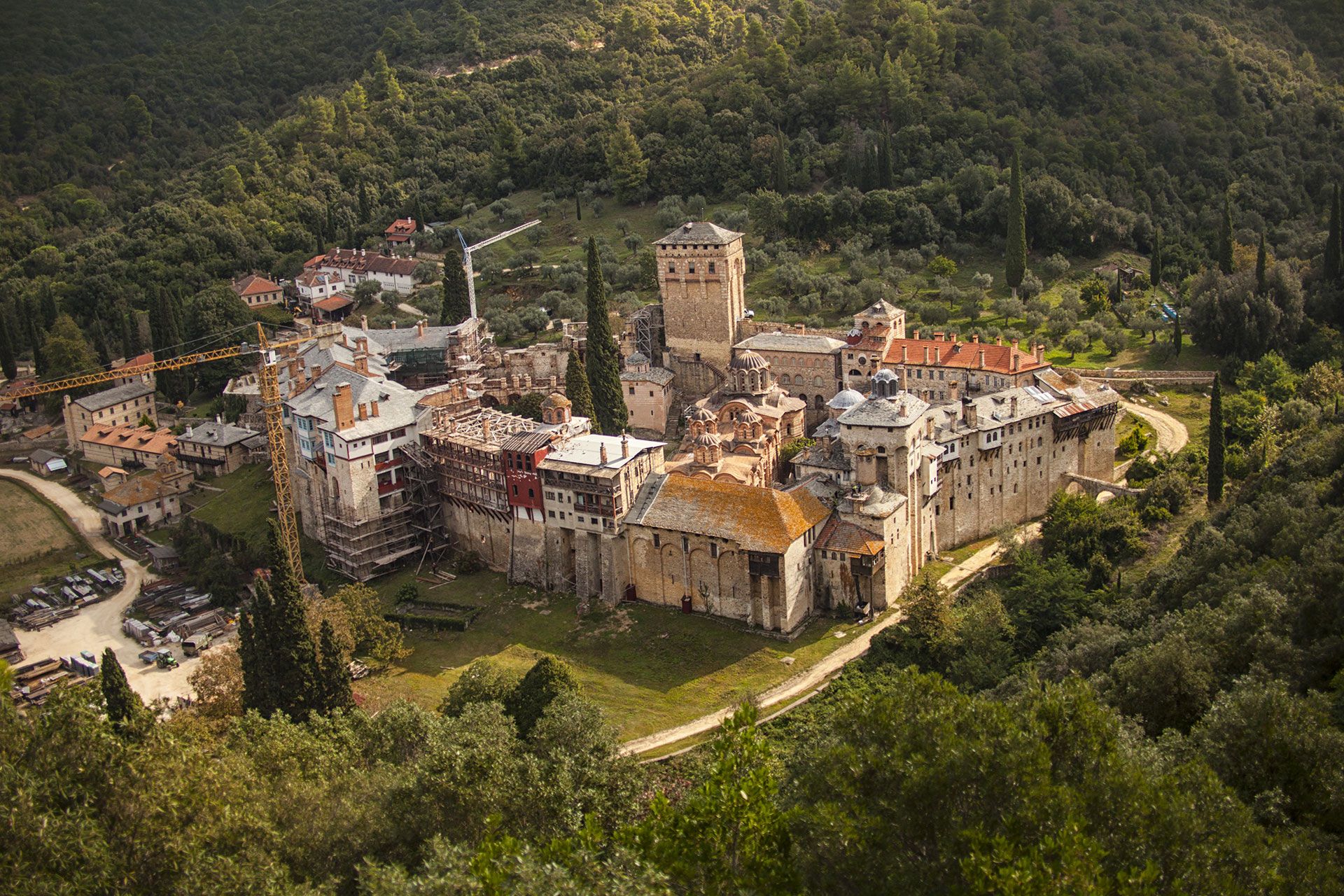 Svakodnevni prevoz do manastira HILANDAR - AXIOS Logistics